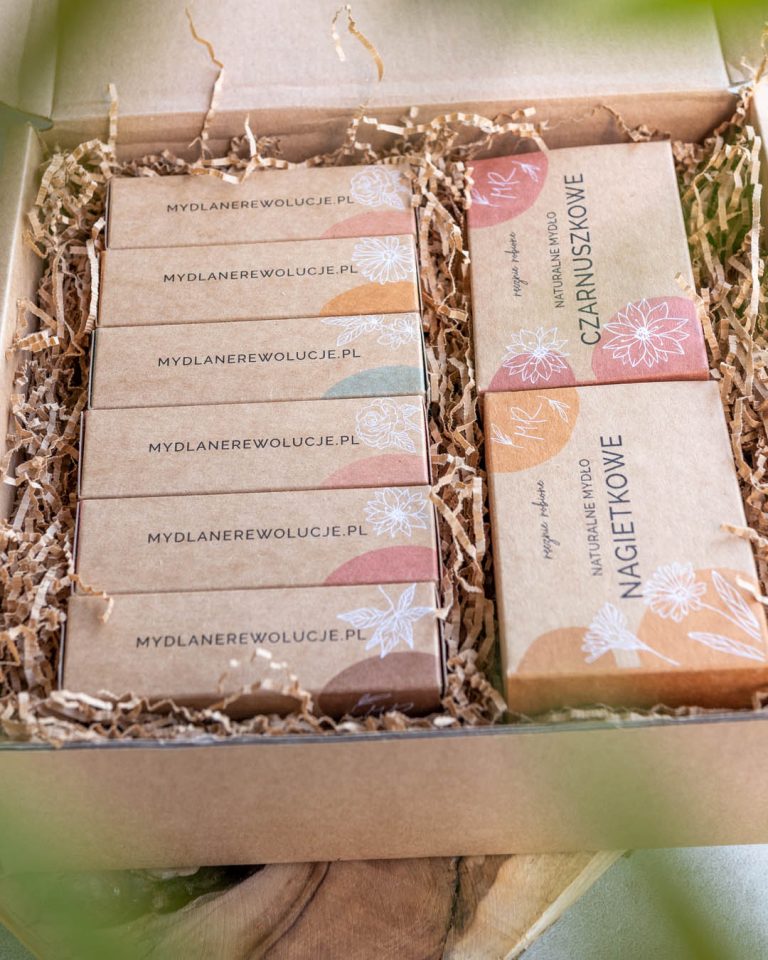 Zestaw prezentowy: 8 mydeł naturalnych - Mydlane Rewolucje